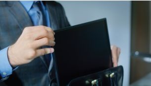 Business Monitor 可攜式顯示器 16B1P3300/96 | Philips